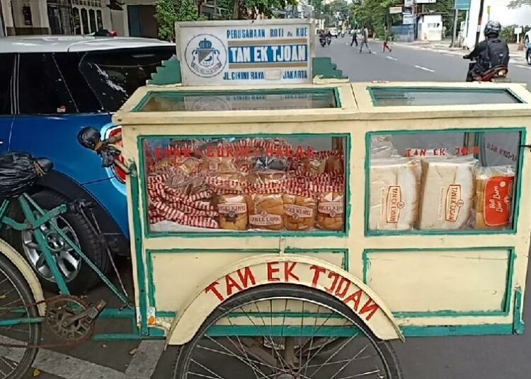 Roti Tan Ek Tjoan, Rasa dari Masa Lalu yang Boleh Diadu - Terminal Mojok