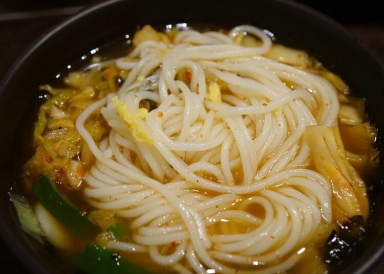 Mie Sapi Gajahan: Viral, tapi Nggak Bisa Disebut Spesial