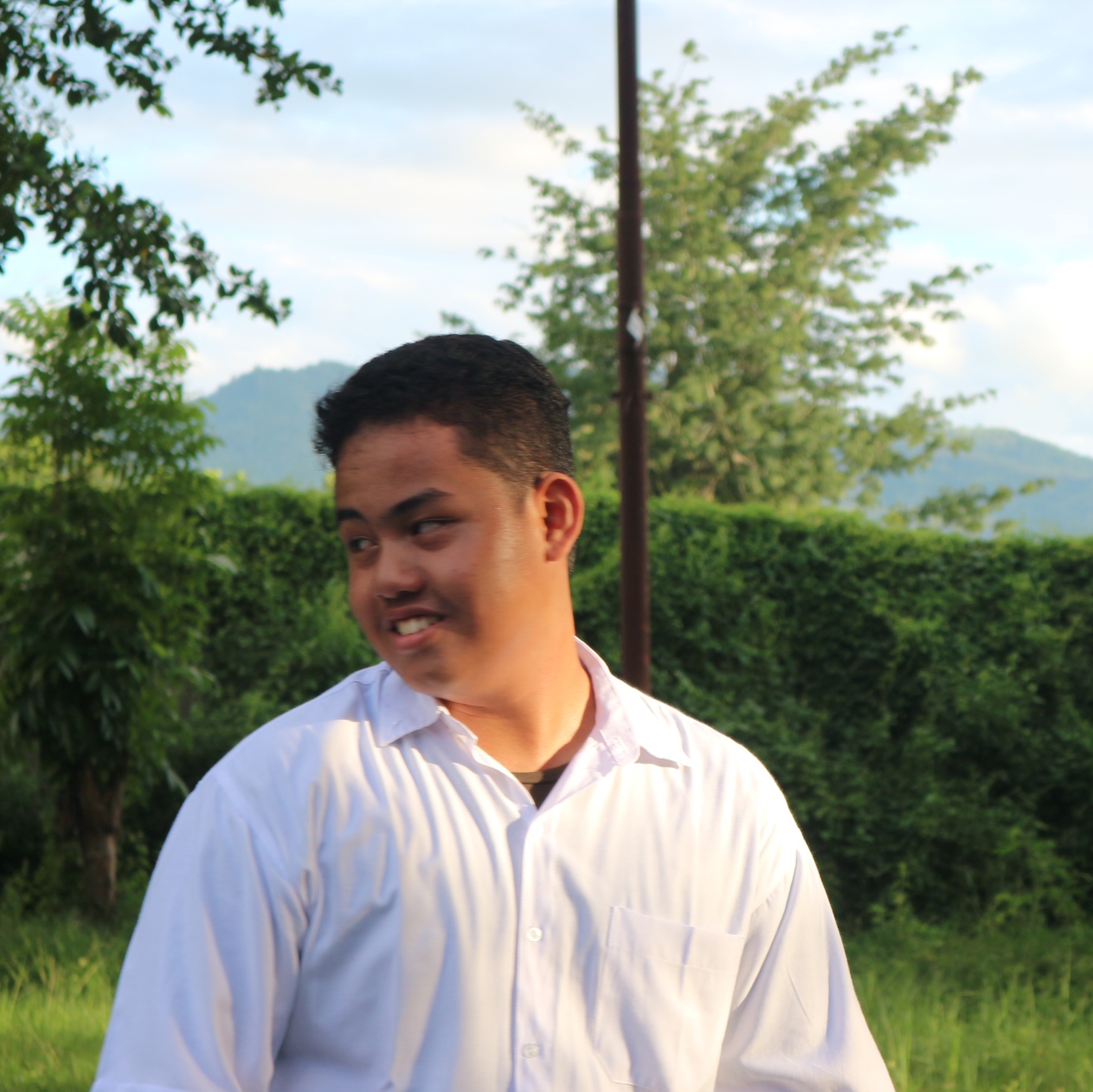 Kumpulan Artikel Raja Azhar, Kontributor Terminal Mojok