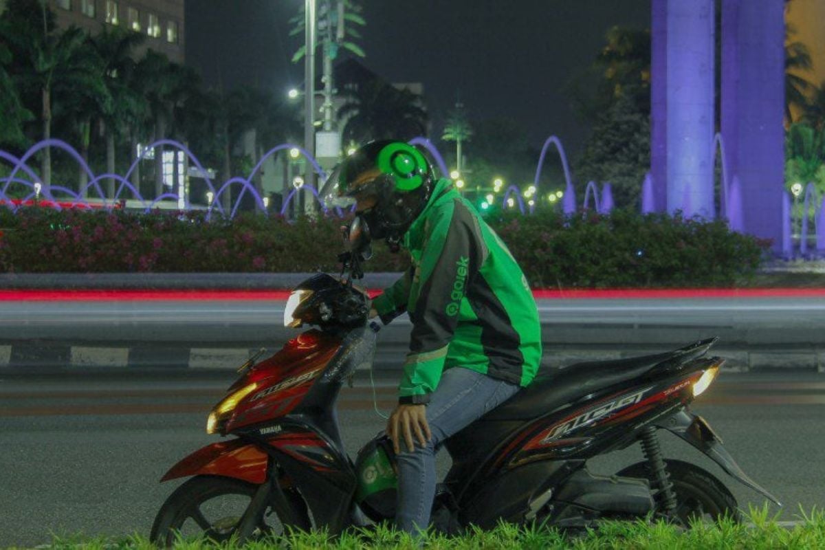 Grab vs Gojek, Mana yang Lebih Worth di Masa Kini?