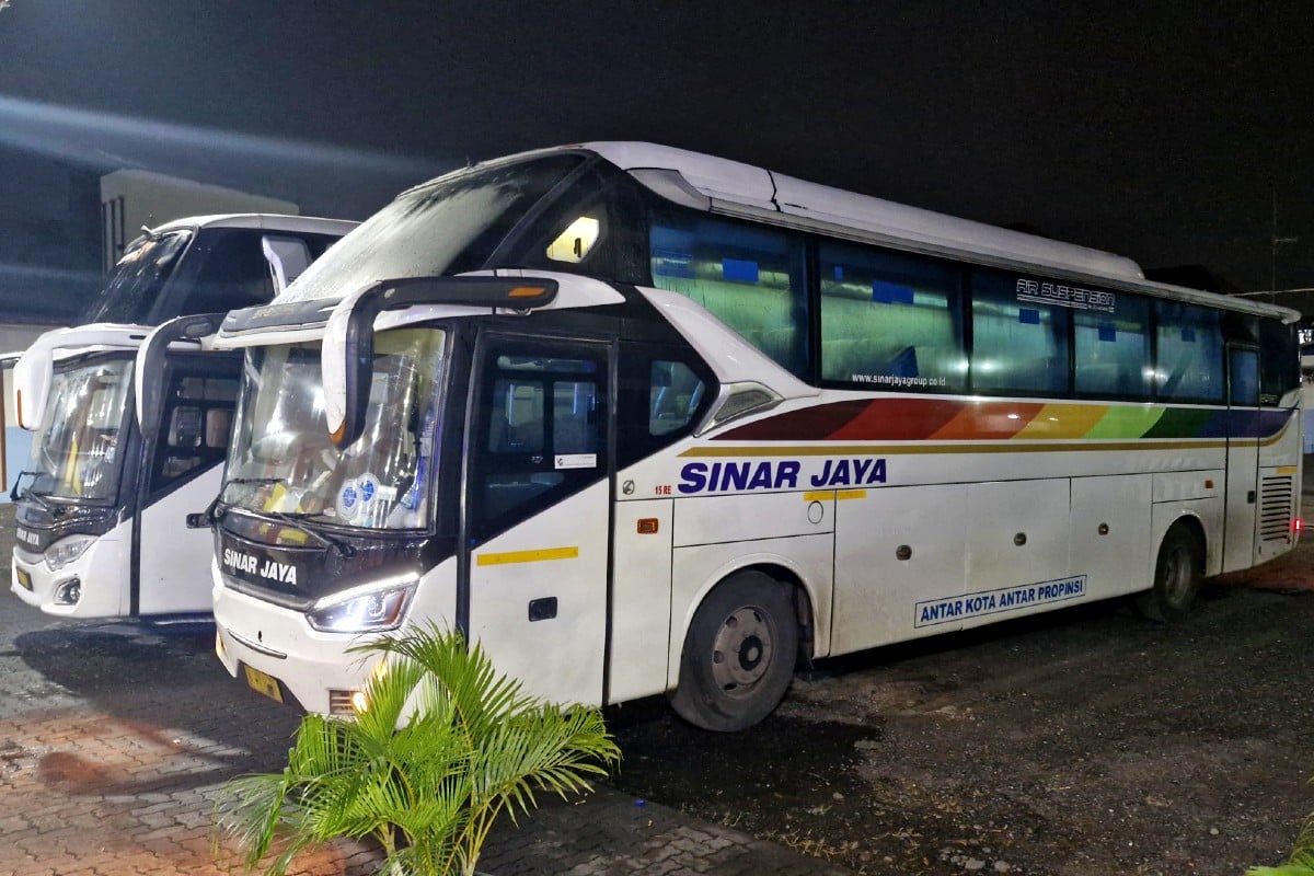 Sinar Jaya Mendobrak Panasnya Kompetisi Bus Muria Raya