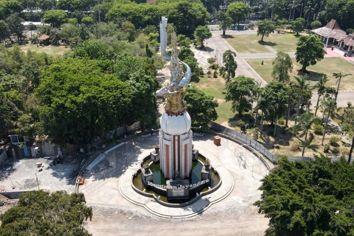 Surabaya Bikin Orang Nggak Waras, Mending Tinggal di Sidoarjo