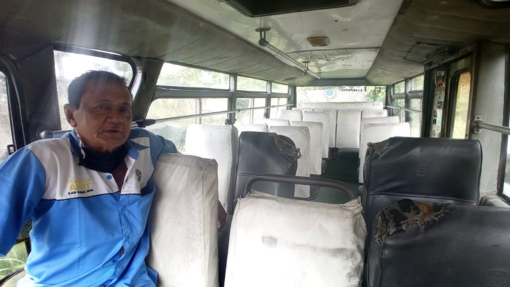 Kisah Sopir Jogja-Kaliurang yang Tak Lagi Punya Penumpang - Mojok.co