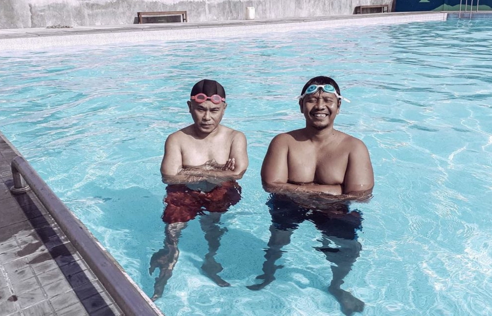 Pusingnya Ngurus Hasoe Angels, Penyanyi Dangdut Asuhan Hasoe SE - Mojok.co