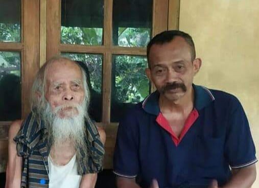 Menjawab Misteri Dua Makam Tua di Pasar Godean