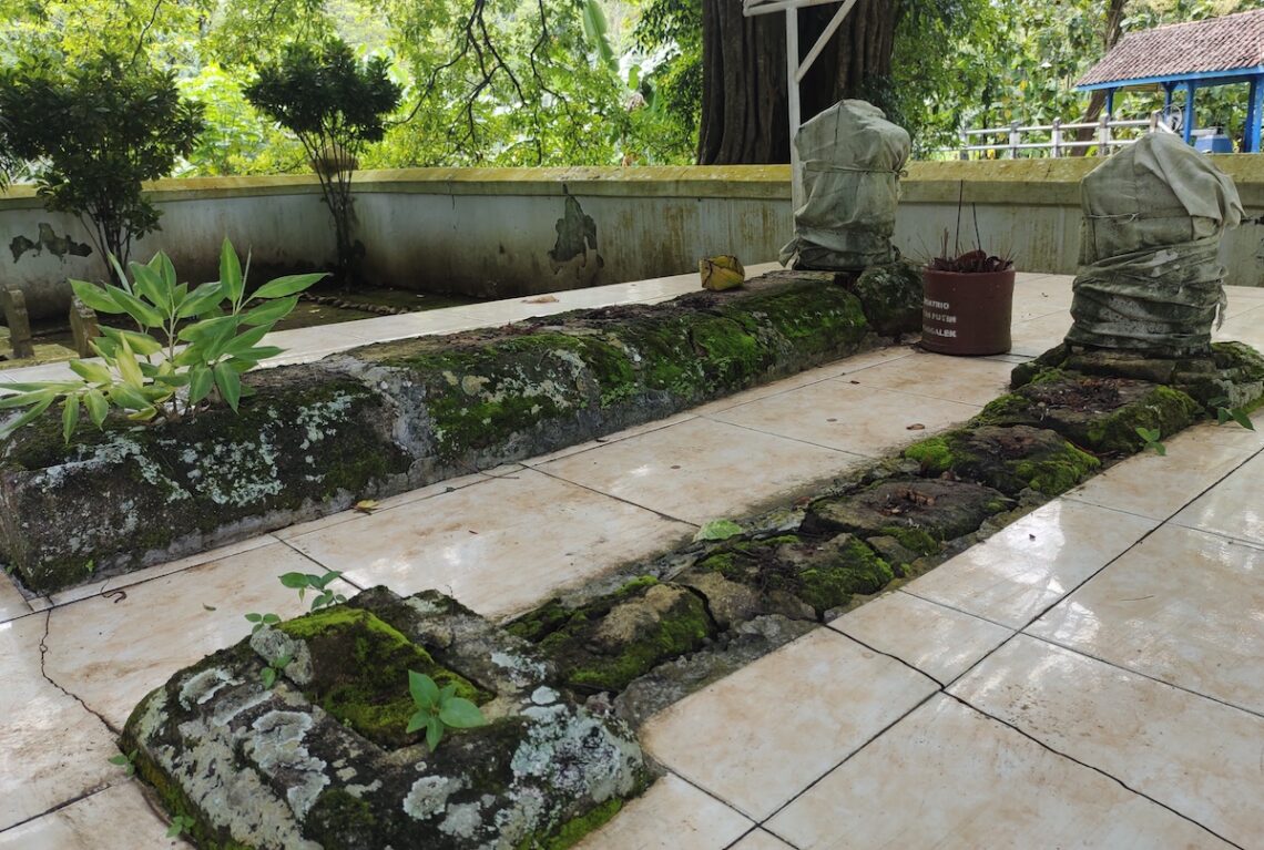 Mengenal Menak Sopal, Pahlawan Pertanian Trenggalek yang Tumbalkan ...