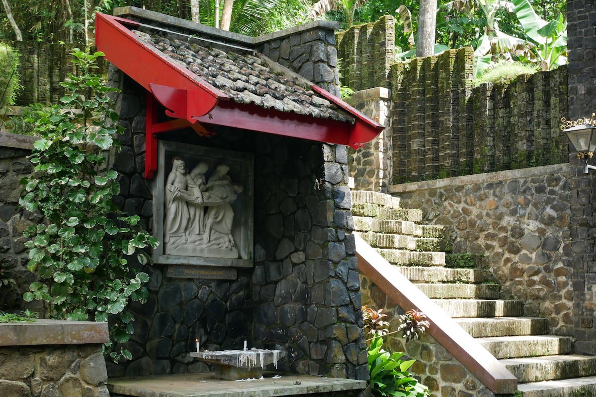 Gua Maria Sendangsono, Lokasi Keramat yang Jadi Tempat Ziarah Umat Katolik