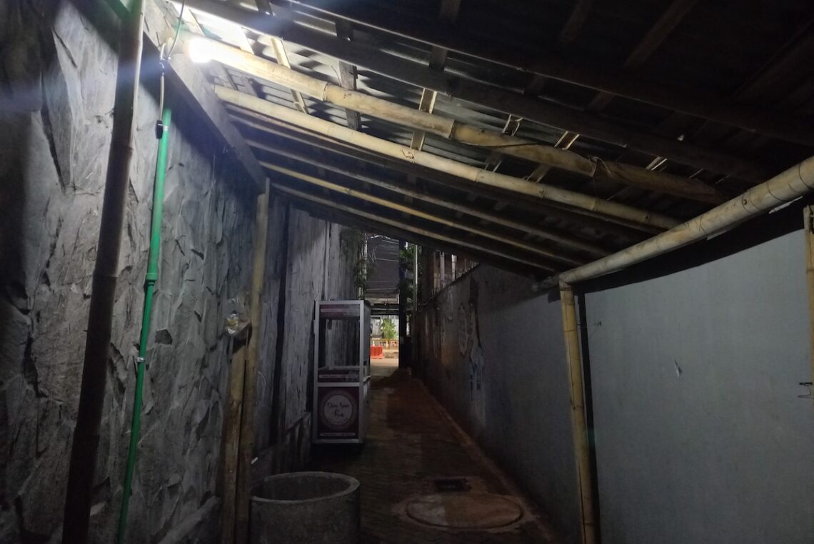 Melacak Sejarah Sarkem: Lokalisasi Warisan Belanda di Gang Tiga