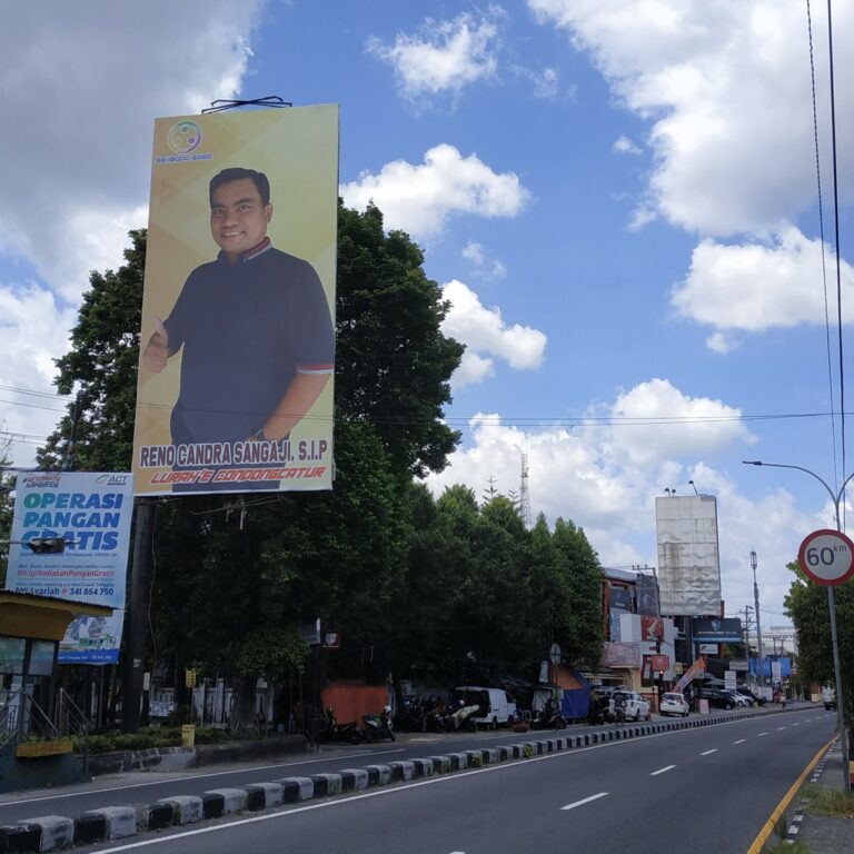 Blak-blakan Reno Sangaji, Lurah 1.000 Baliho Bikin Geger Jogja