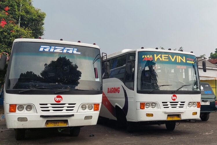 PO Bagong, Bus Malang yang Merambah Angkutan Tambang dan Rute Antarnegara