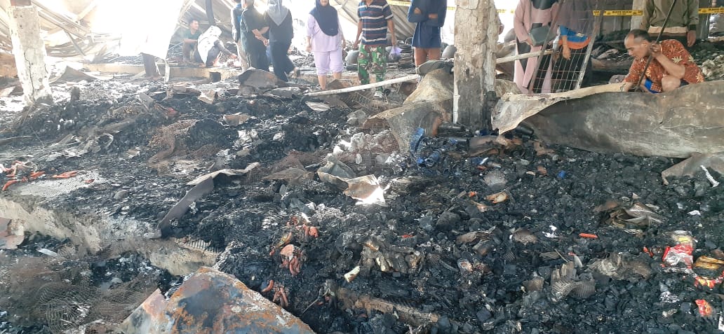 Pilu Pedagang Pasar Belik Pemalang, Kios Hangus Jelang Lebaran