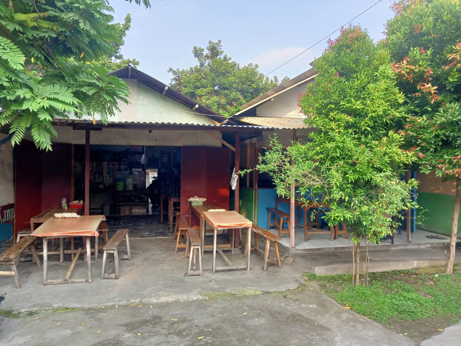 Warung Makan Jogja Lebih Tekor dari Kafe Ulah Mahasiswa Sialan