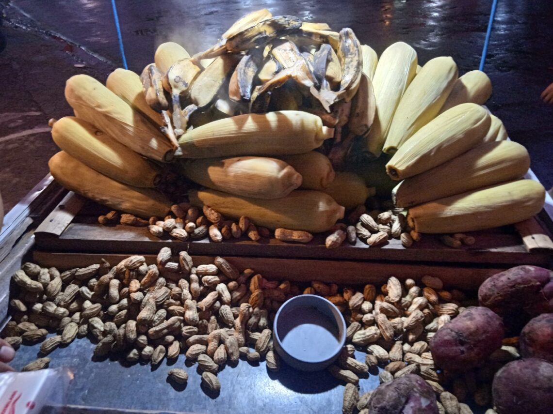 Cerita Penjual Rebusan Paling Legend di Jogja, 27 Tahun Jualan!