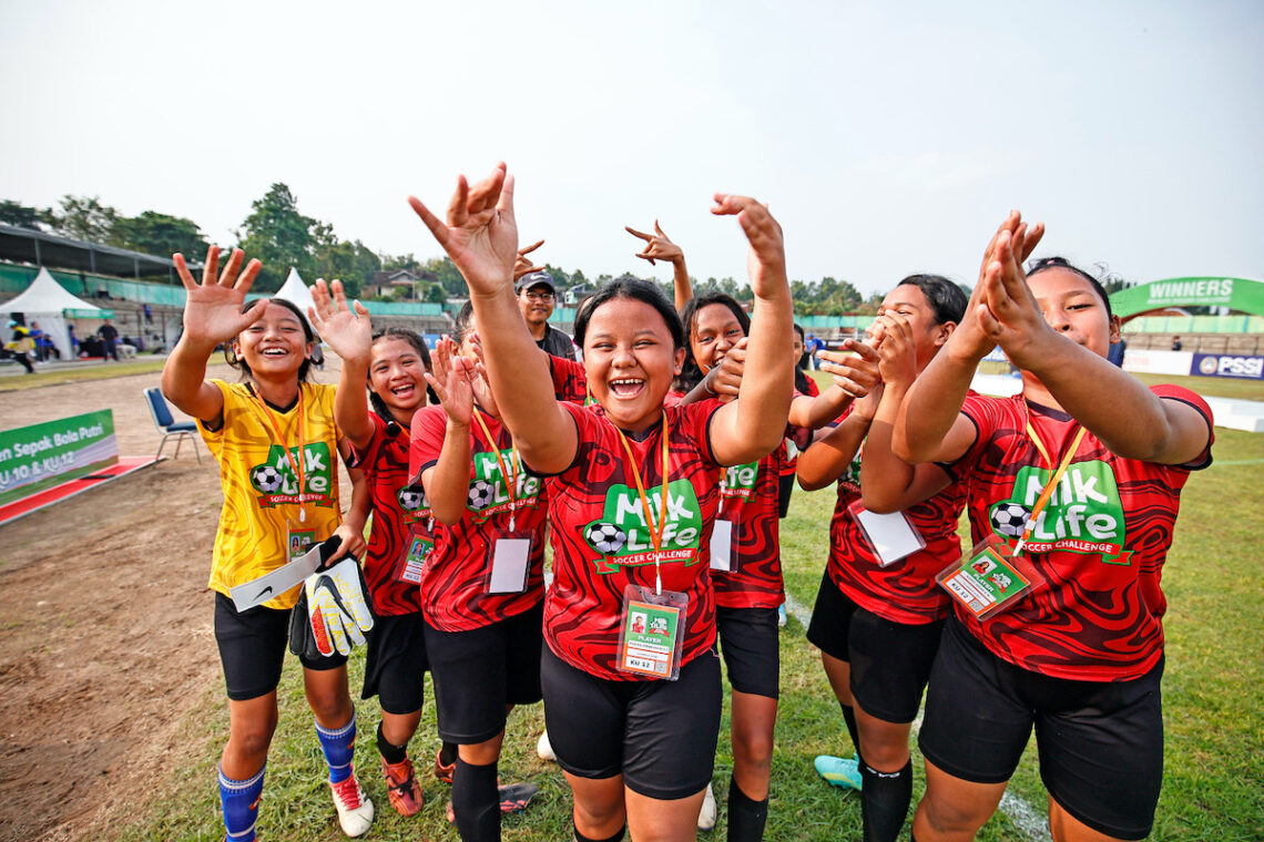 Anak Takut Bola, Bawa SD Kanisius Duwet Juara MilkLife Soccer